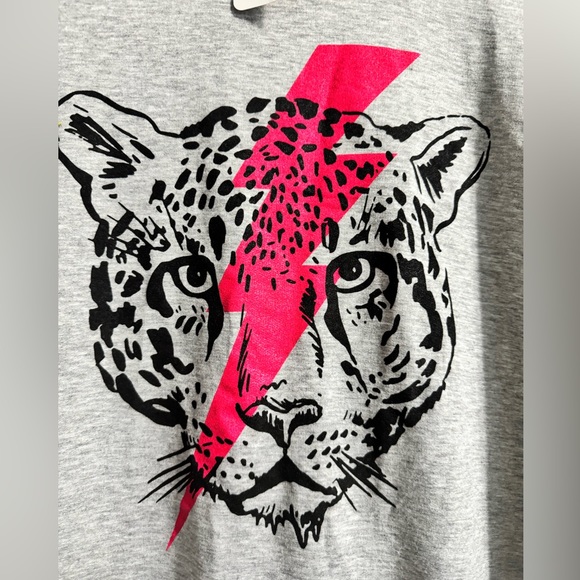 Fantastic Fawn | Dresses | Nwt Large Fantastic Fawn Graphic Tshirt ...